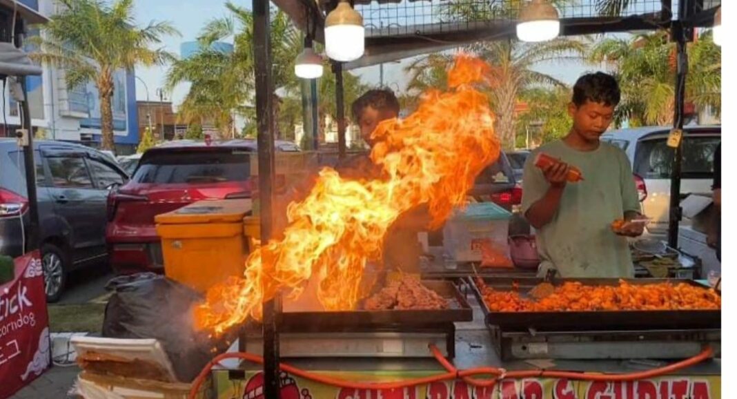 Festival Sunthai Street Food di Sidoarjo, UMKM Suguhkan Kuliner ...