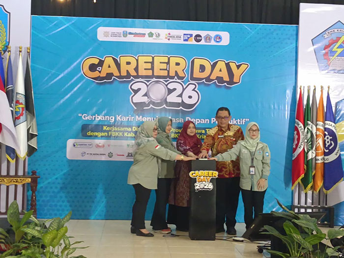 BKK SMK Krian I Sidoarjo Gelar Bursa Kerja Strategis Bareng ...